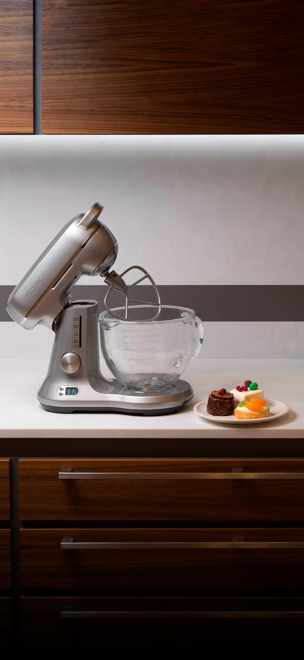 Миксер BORK B811 - купить миксер B811, обзор, цена миксера на официальном сайте BORK